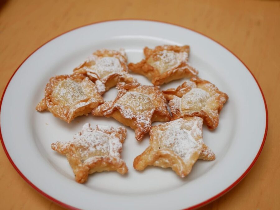 I dolci del Cilento: cannoli, pastorelle e scauratielli - CilentoMag